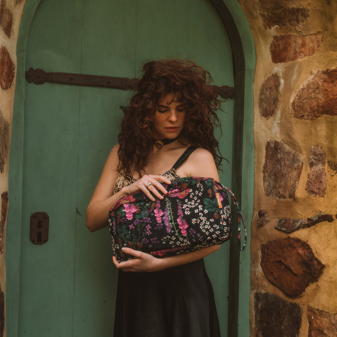 Flourish Clover Zip Bag - Large – Wandering Folk