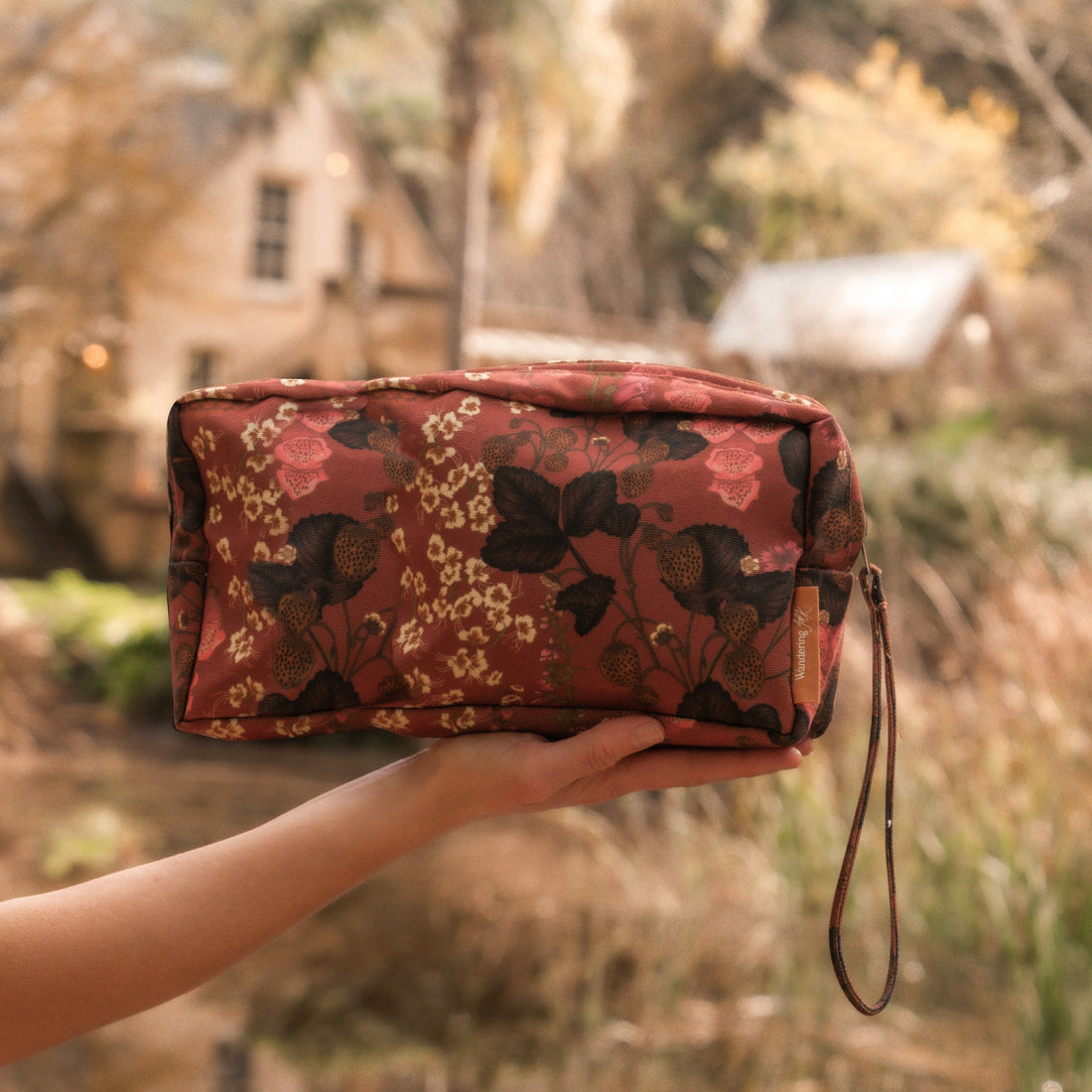 Flourish Sienna Zip Bag - Large – Wandering Folk